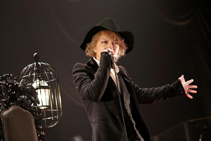 【画像】hydeの髪型を勝手にランキング！1位は金髪短髪のあの名曲時代！ | ゴシップラボ